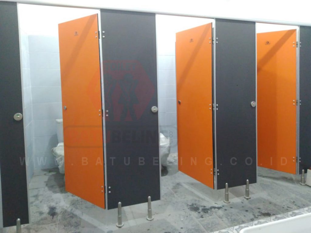 PT. ETERNIT GRESIK – CUBICLE TOILET - BATU BELING